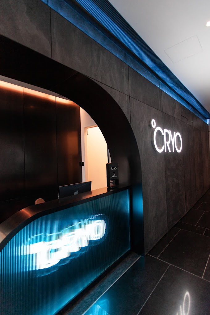 5 REASONS TO BECOME A °CRYO.com FRANCHISE OWNER. – Cryo